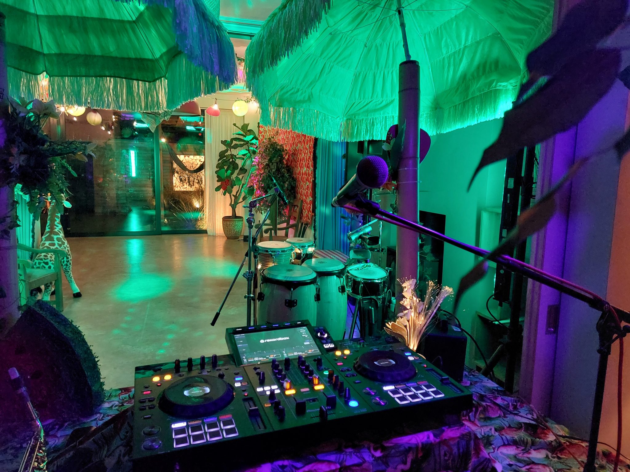 Bristol Party Hire | audio, lighting, effects, marquees and décor
